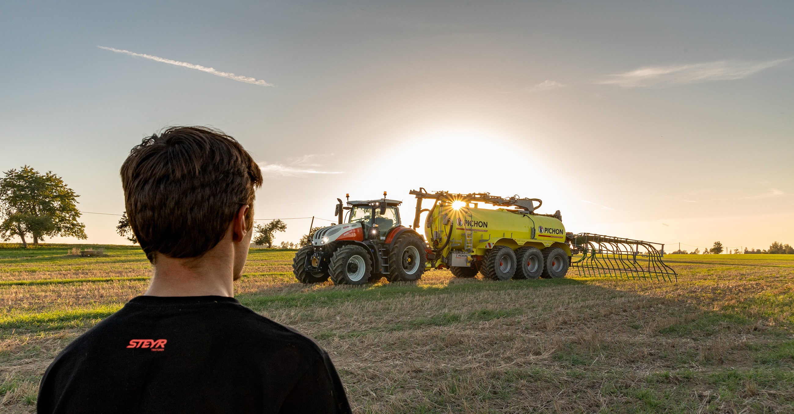 Cisterna Pichon žne úspechy na farme Jelínkových | AGRI CS Slovakia s.r.o.